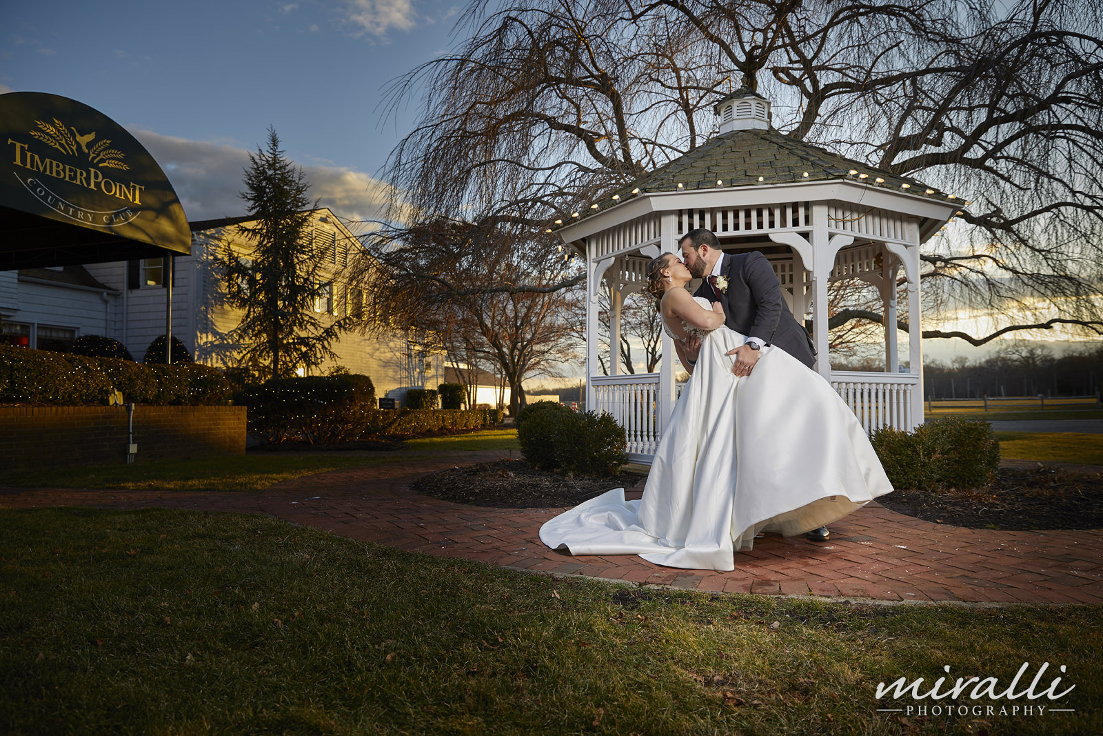 Mansion at Timber Point Wedding Photos | Great River Long Island ...